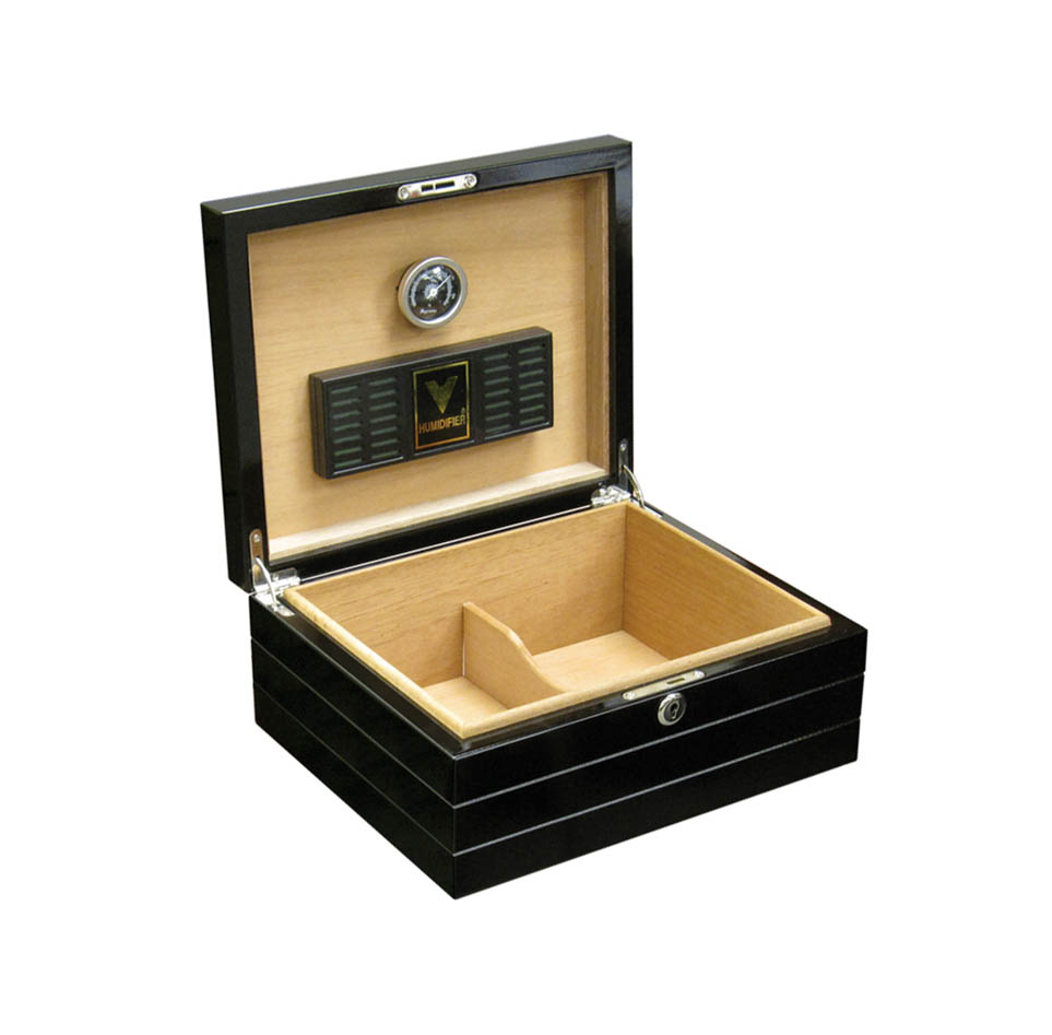 FWP 0007 Wooden cigar box
